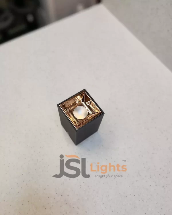 6W Square Ceiling Surface Cylinder Light with Gold Reflector 392